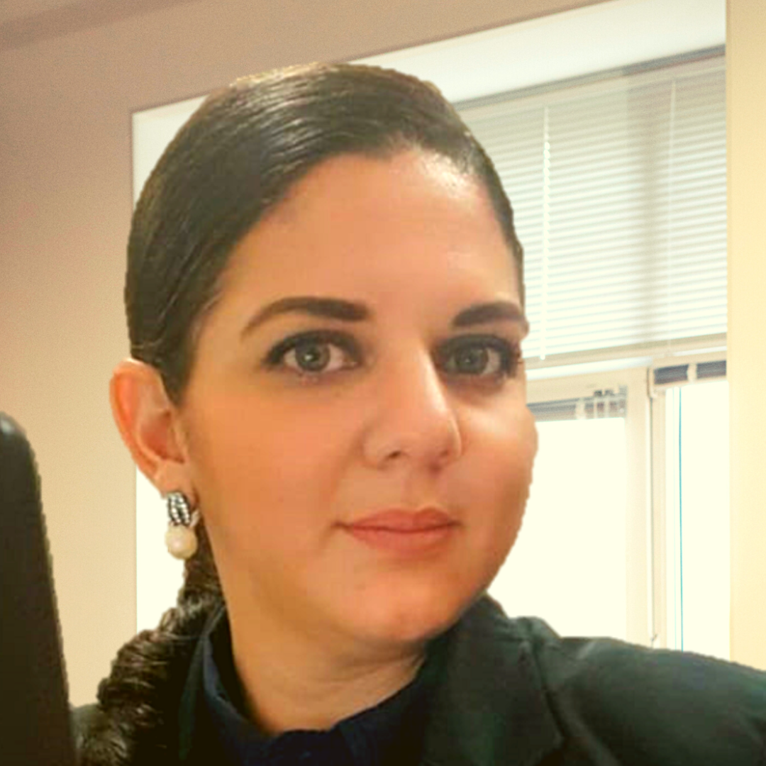 Conoce a María Amalia Cedeño, la emprendedora que ayuda a profesionales ...