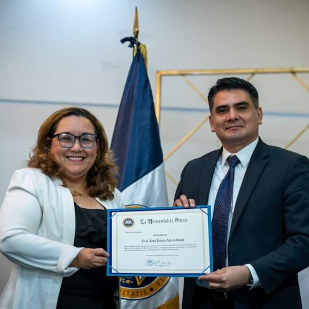 Karla Alas: Mujer líder en derecho digital e inteligencia artificial ...